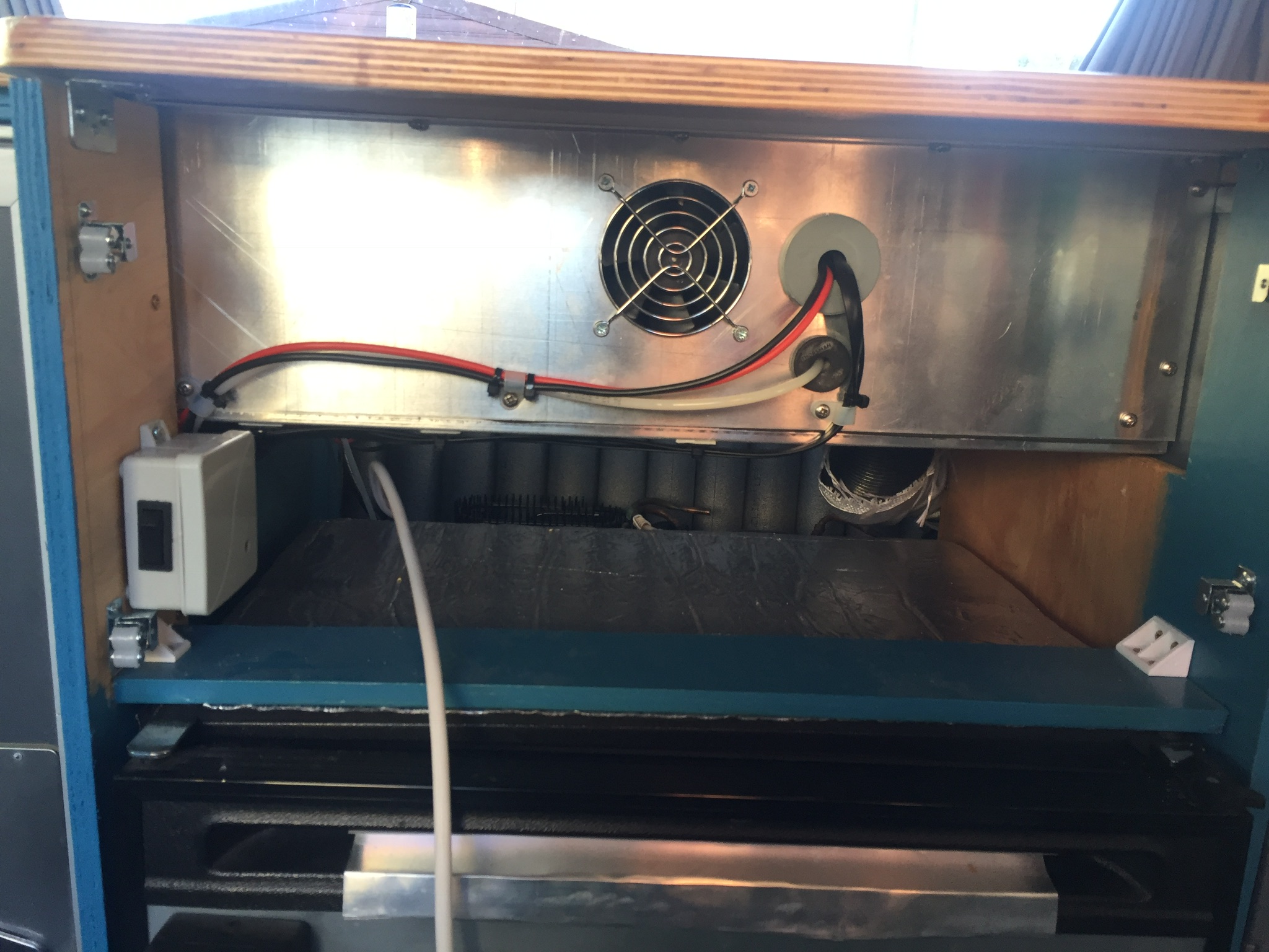 Webasto X100 Diesel Cooker – The Little Red Bus